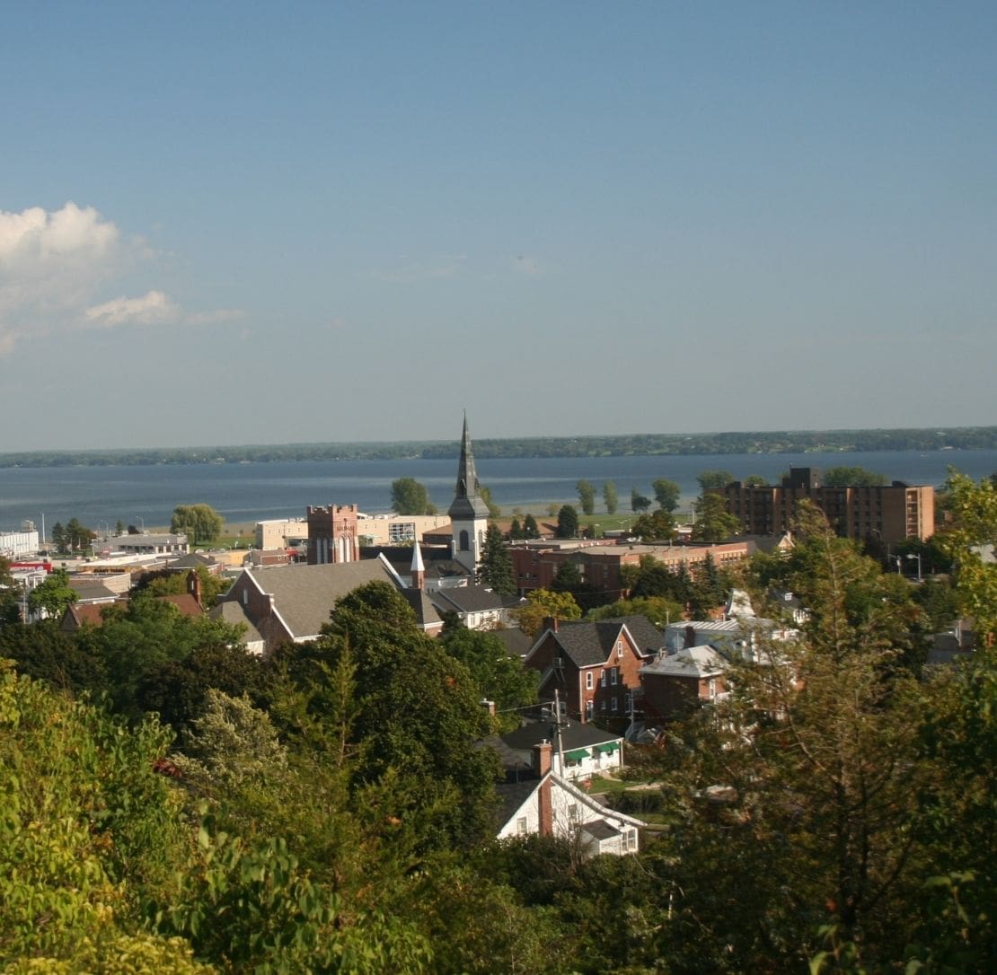 The Royle Group | C21 Lanthorn & Associates Real Estate Ltd. Brokerage